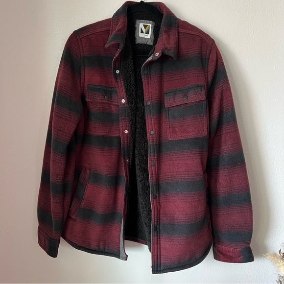 voyager | Jackets & Coats | Fleecesherpa Lined Black And Red Flannel ...